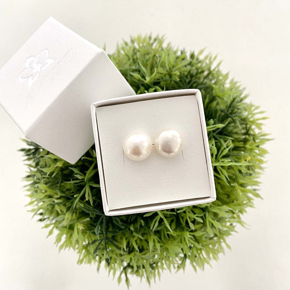 Mi Arete Perla Stud 12mm – ANA LOPEZ JEWELRY